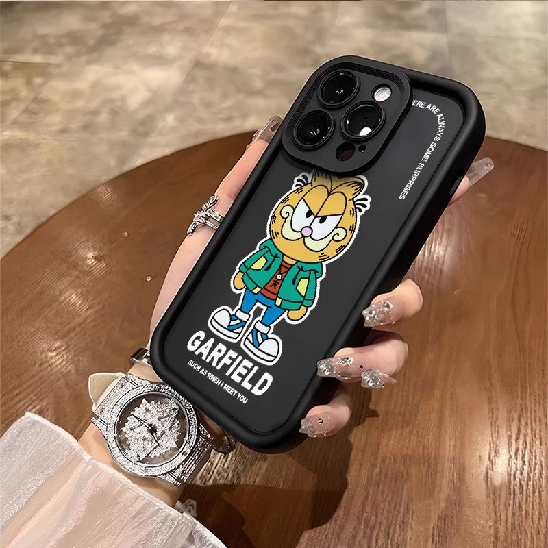 Чехол на Айфон 16 Про Макс / iPhone 16 Pro Max черный Гарфилд силиконовый ударопрочный