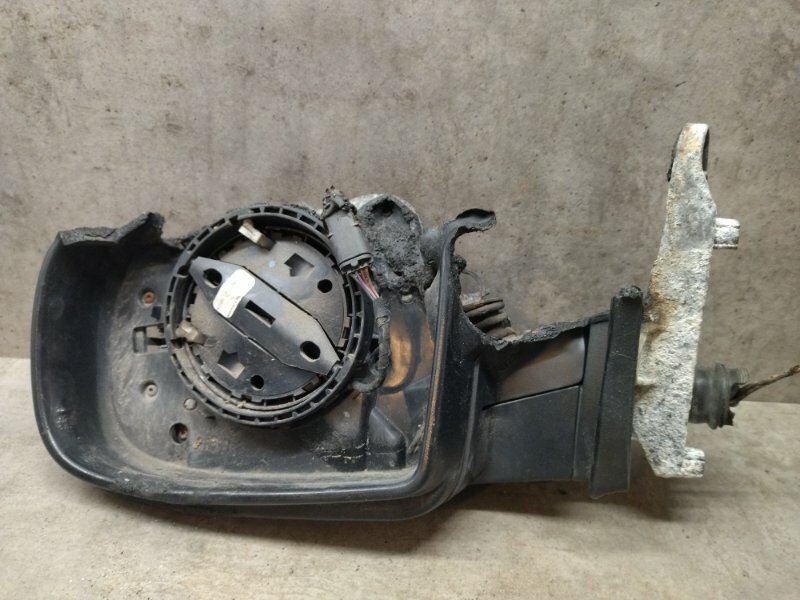 Корпус зеркала передний левый BMW X6 E71 N54B30