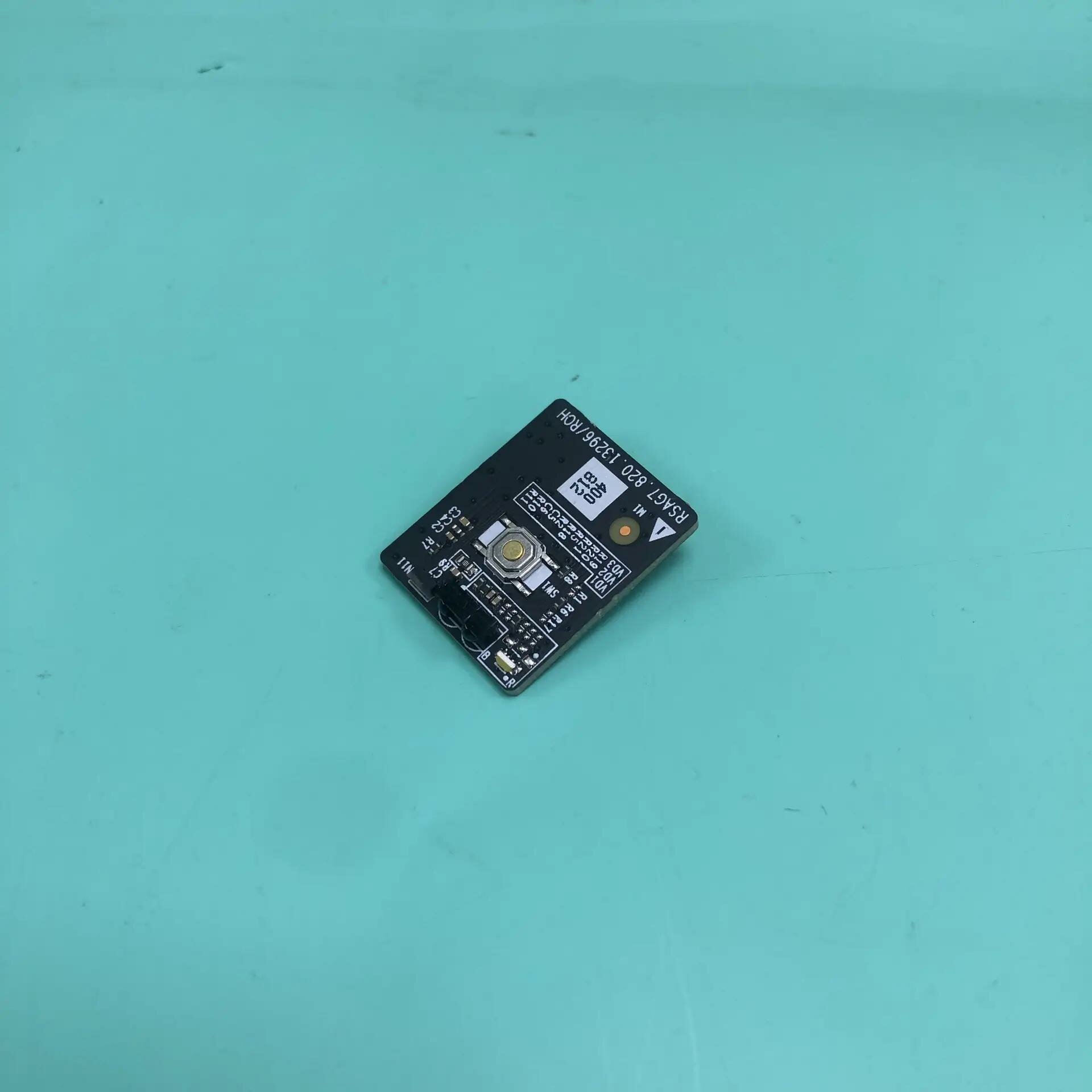 ИК датчик кнопка RSAG7.820.13296/ROH Hisense 55A6N