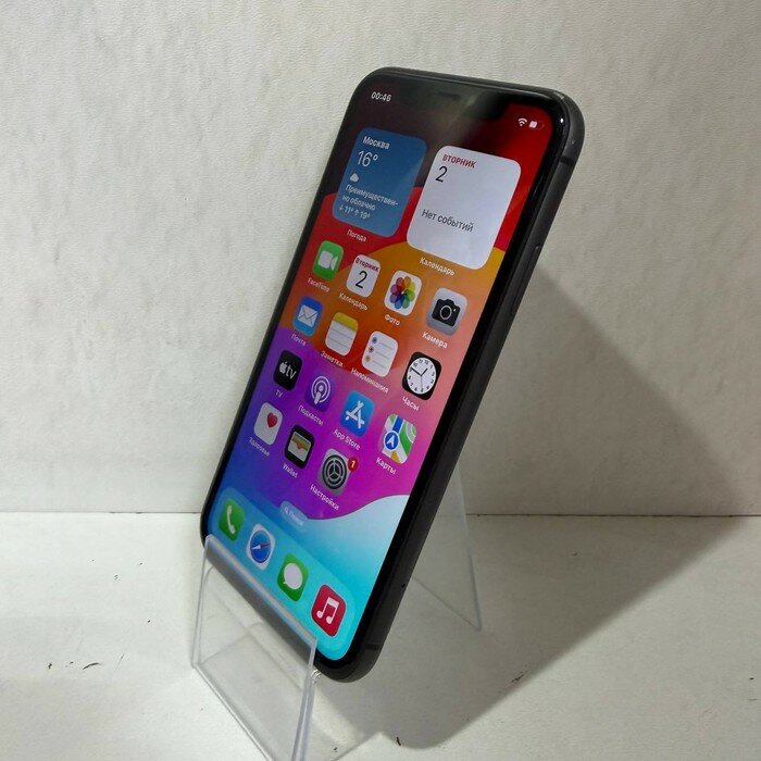 Смартфон Apple iPhone 11 4/128 Черный — фото 1