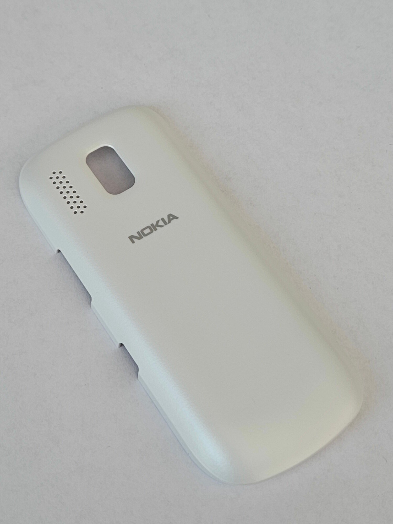 Крышка аккумулятора для Nokia Asha 203 (цвет - white) orig, p/n: 9447724