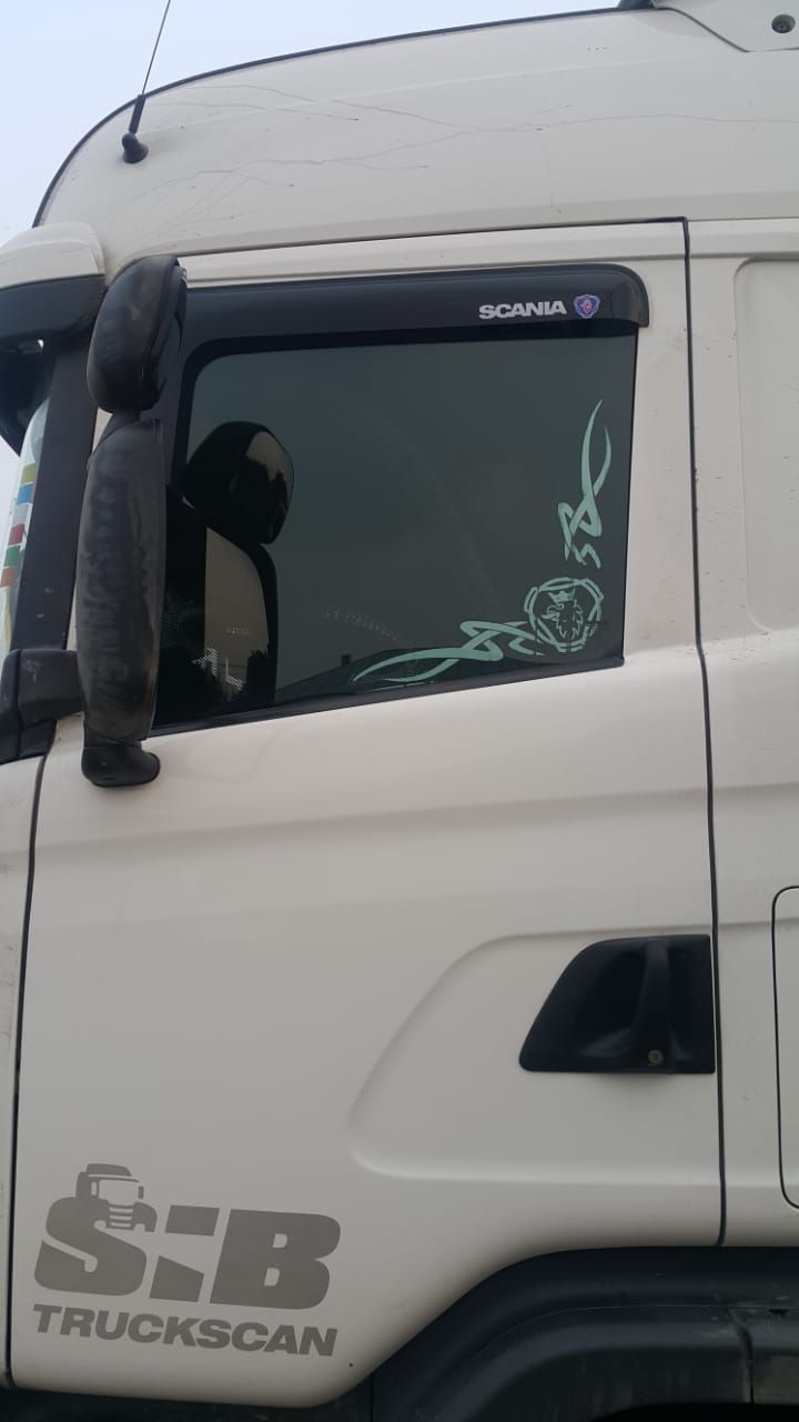 Каркасная шторка/сетка на SCANIA G, P, R(4,5 серия) скания
