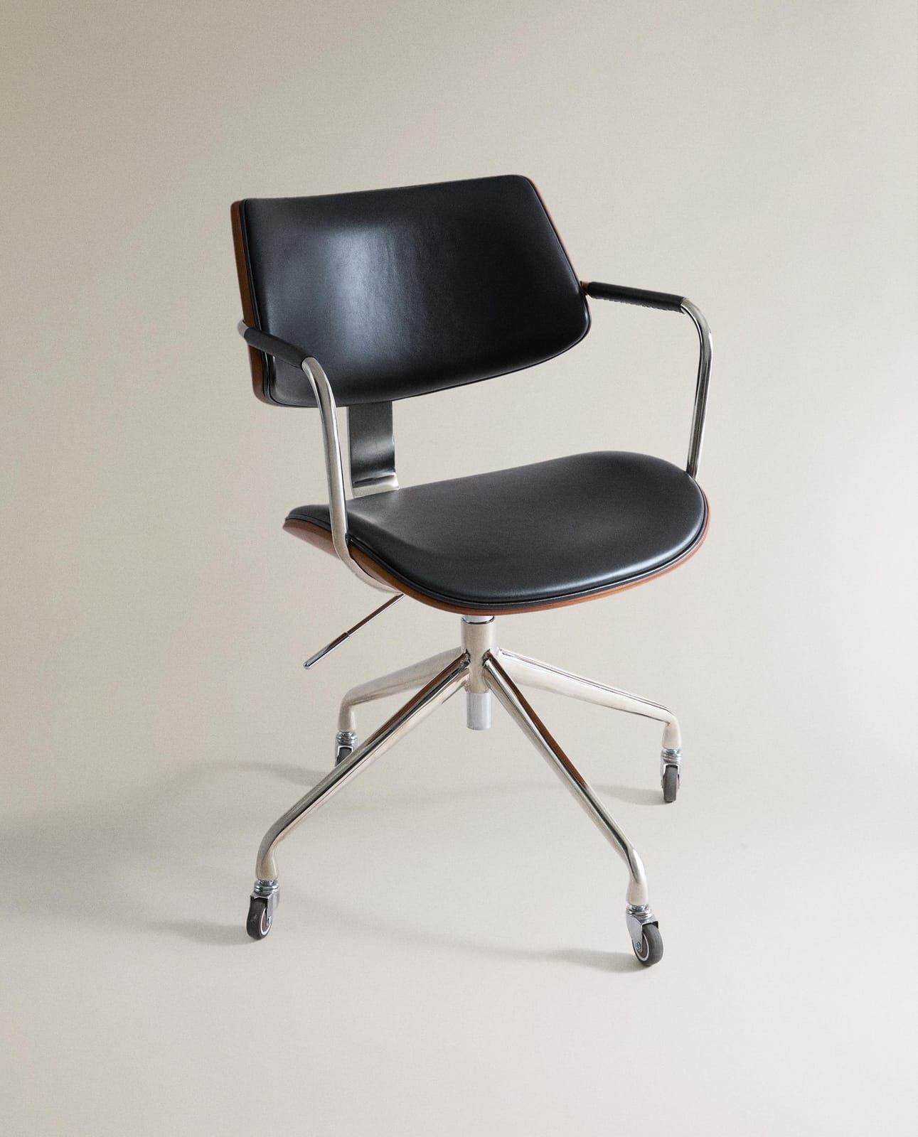 Стул ZARA HOME кожаное офисное кресло L49384073, коричневый, 82.5 x 54.5 x 56.5 см 9384/073/099-99