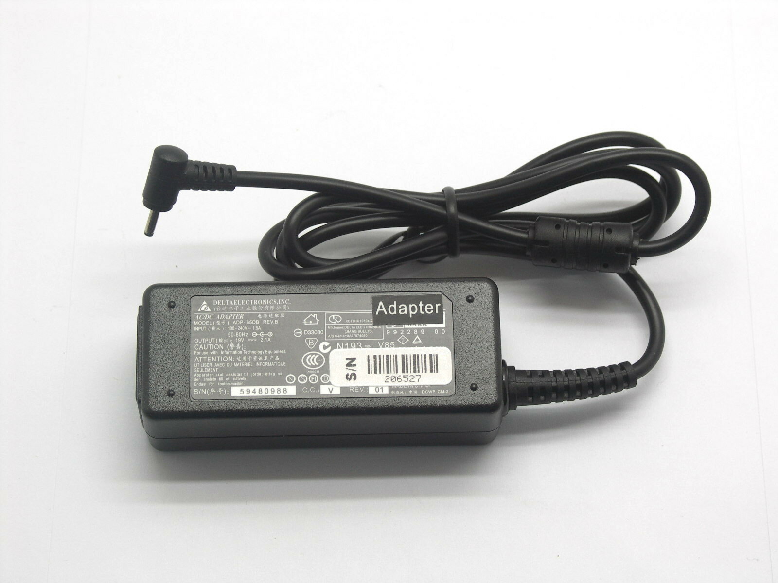 Блок питания для Asus 19V/2,1A 40W, разъем 2,5x0,7, с кабелем в розетку, ADP-AS-34