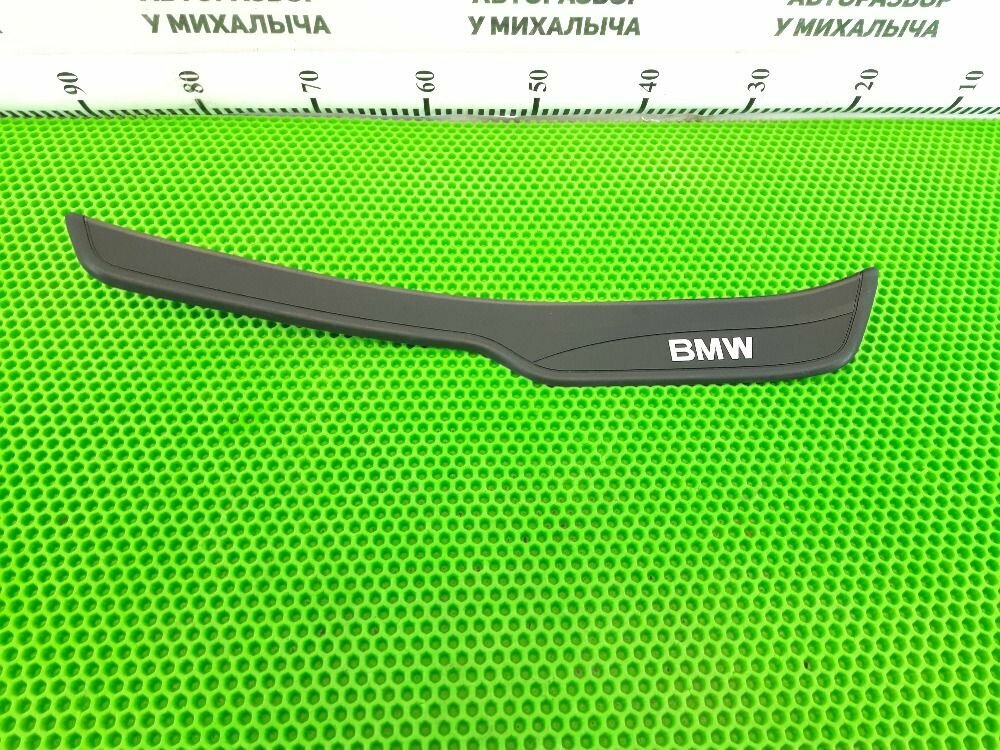 Накладка порога (внутренняя) BMW 3 серия E90/E91/E92/E93 (2005—2010) 51477060286