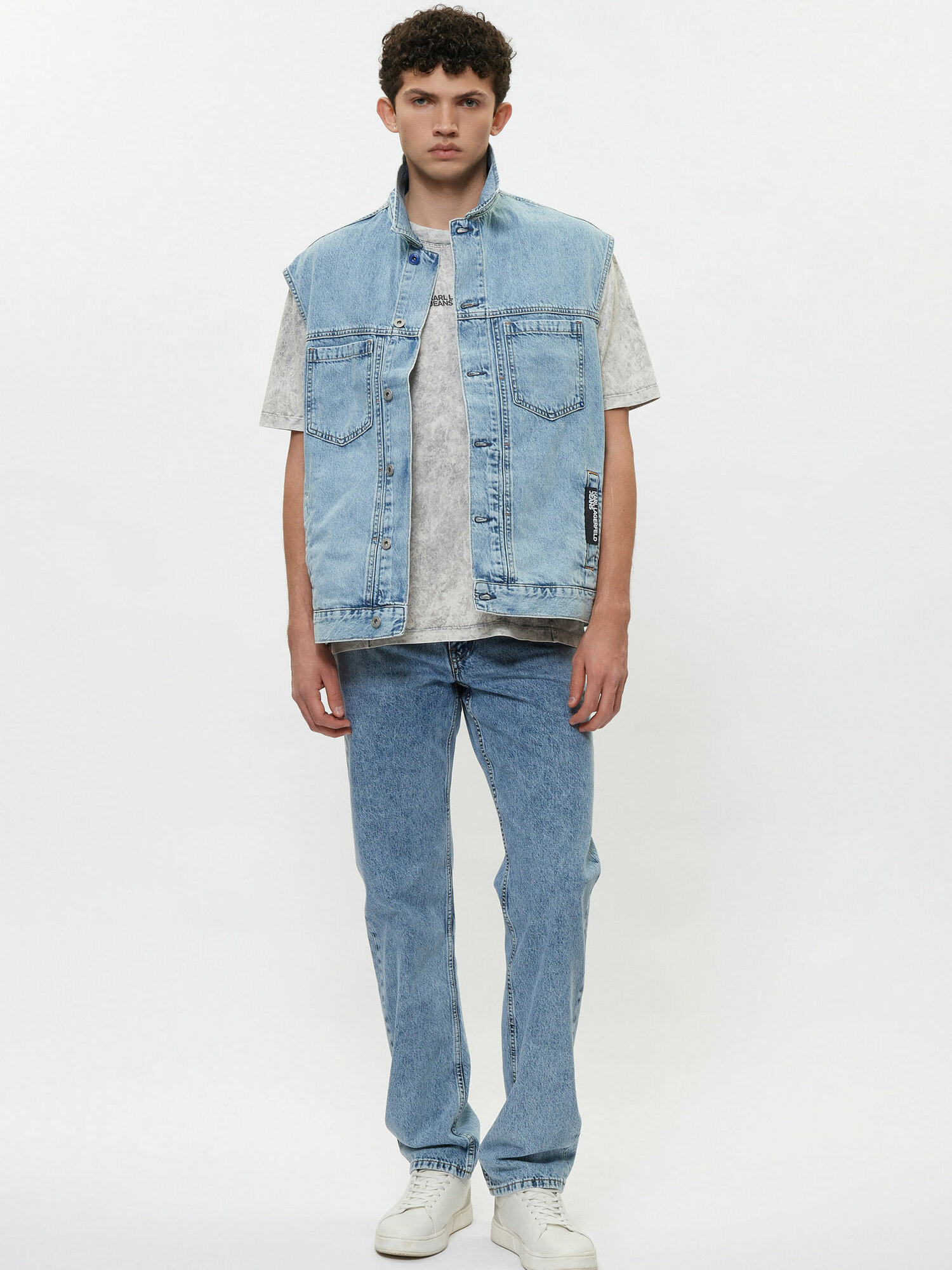 Джинсы классические KARL LAGERFELD JEANS, размер 33/32, голубой — фото 1