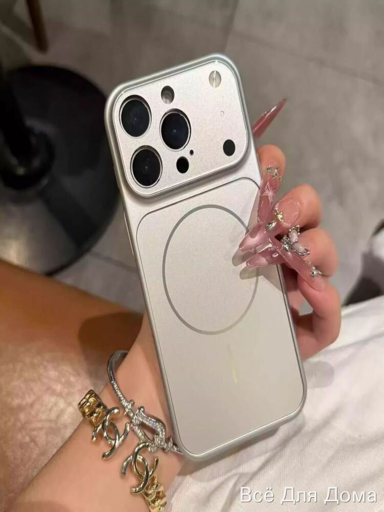 Чехол на iPhone 14 Pro с защитой объективов, визуально превращающий в 14 Pro, для дома — фото 1