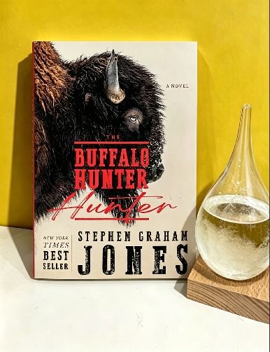 Роман The Buffalo Hunter Hunter Стивен Грэхэм Джонс на английском языке, исторический хоррор