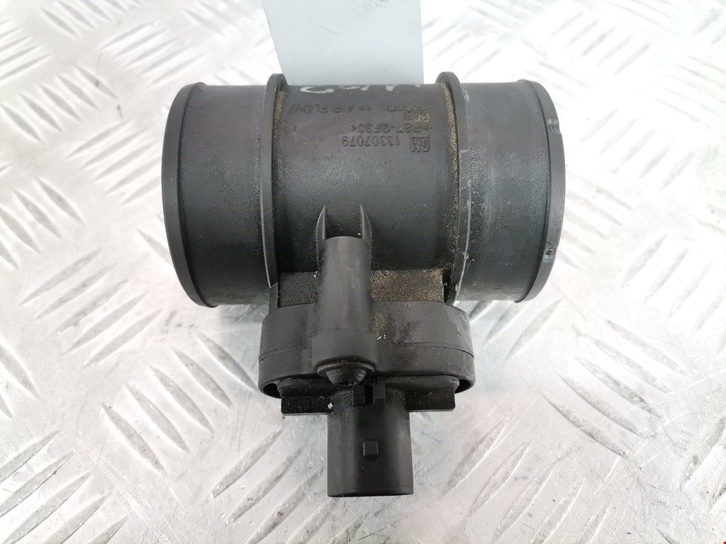 Расходомер воздуха (ДМРВ) / 1656344 13307079 13307079 для Opel Meriva B (с пробегом)