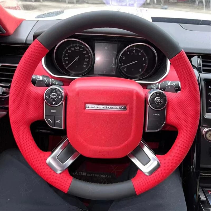 Чехол для руля на Land Rover Freelander 2020, красные перфорированные стороны с черным глянцевым верхом, фальшивая кожа