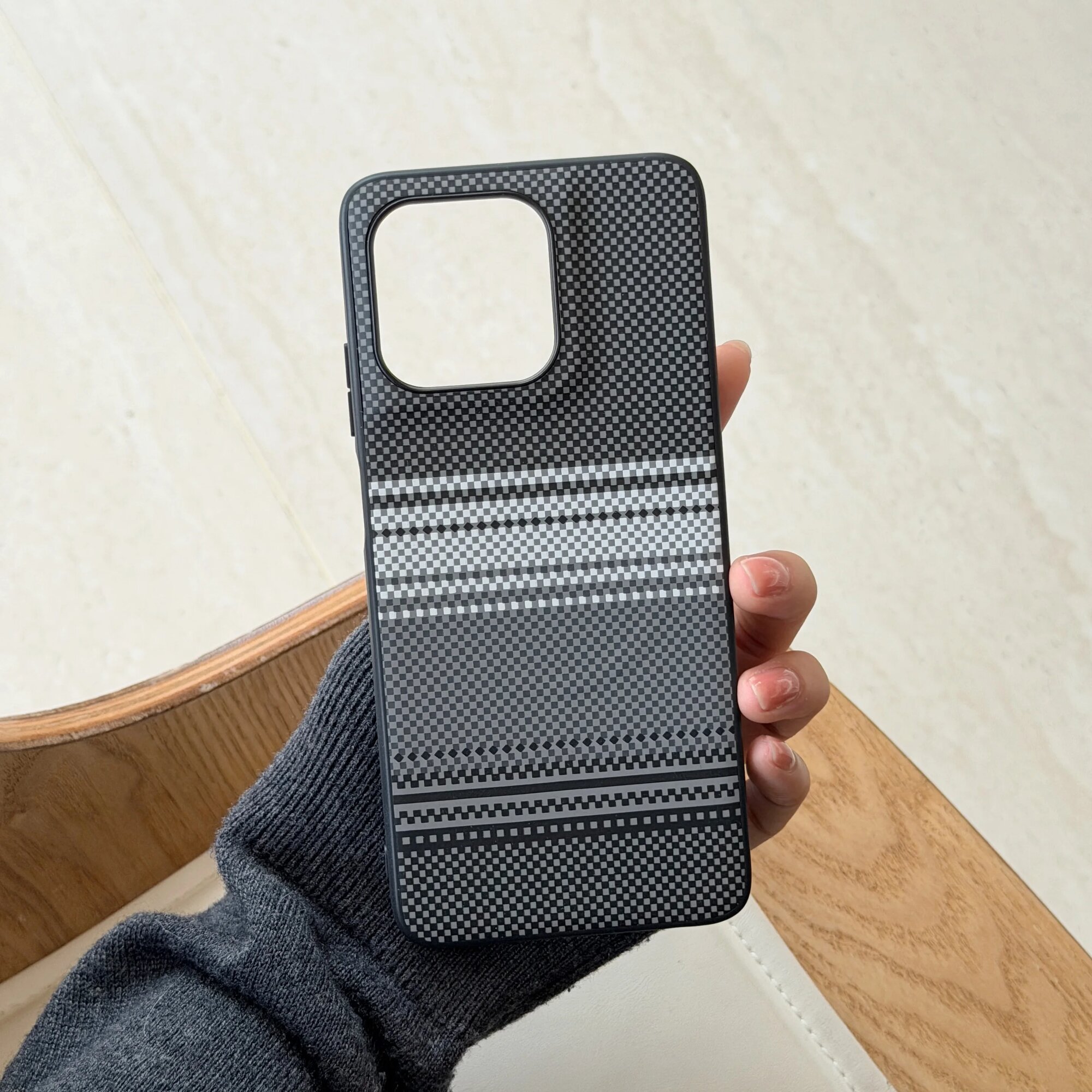 Черный чехол Motorola Signature для Moto Edge 70