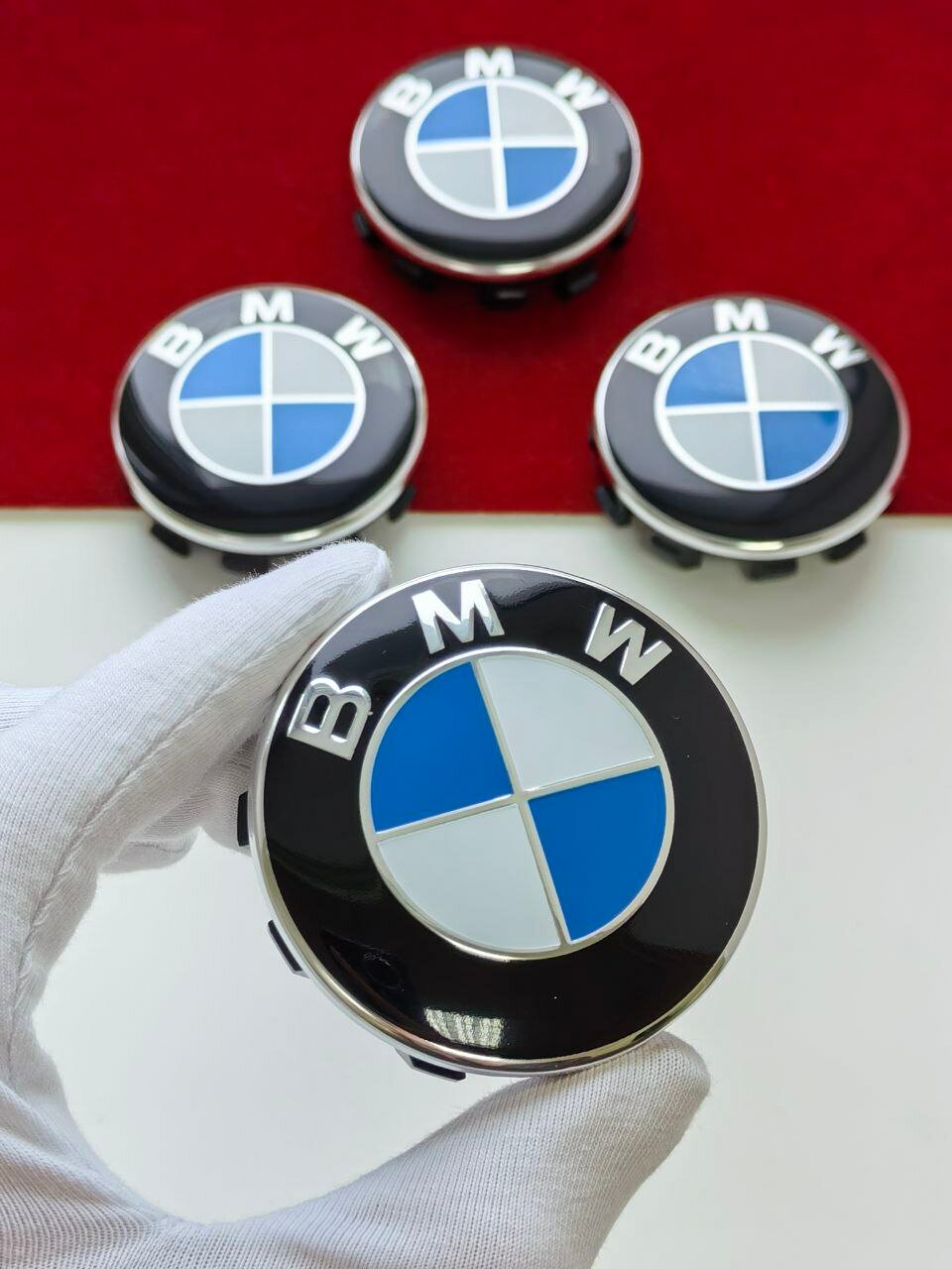 Заглушки на диски BMW 56 мм, колпачки ступицы БМВ 4 шт.