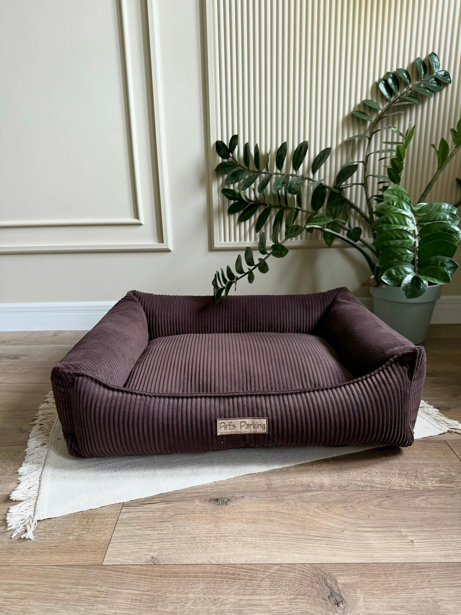 Лежанка со съёмным чехлом Pets Parking, M (75x65 см), для кошек и собак, велюр, гипоаллергенный холлофайбер, коричневая