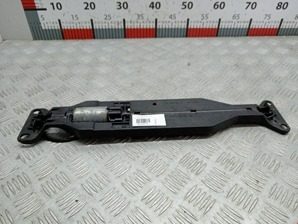 Моторчик регулировки сиденья BMW 5-Series (F07/F10/F11/F18) 913018102 арт. 2278210