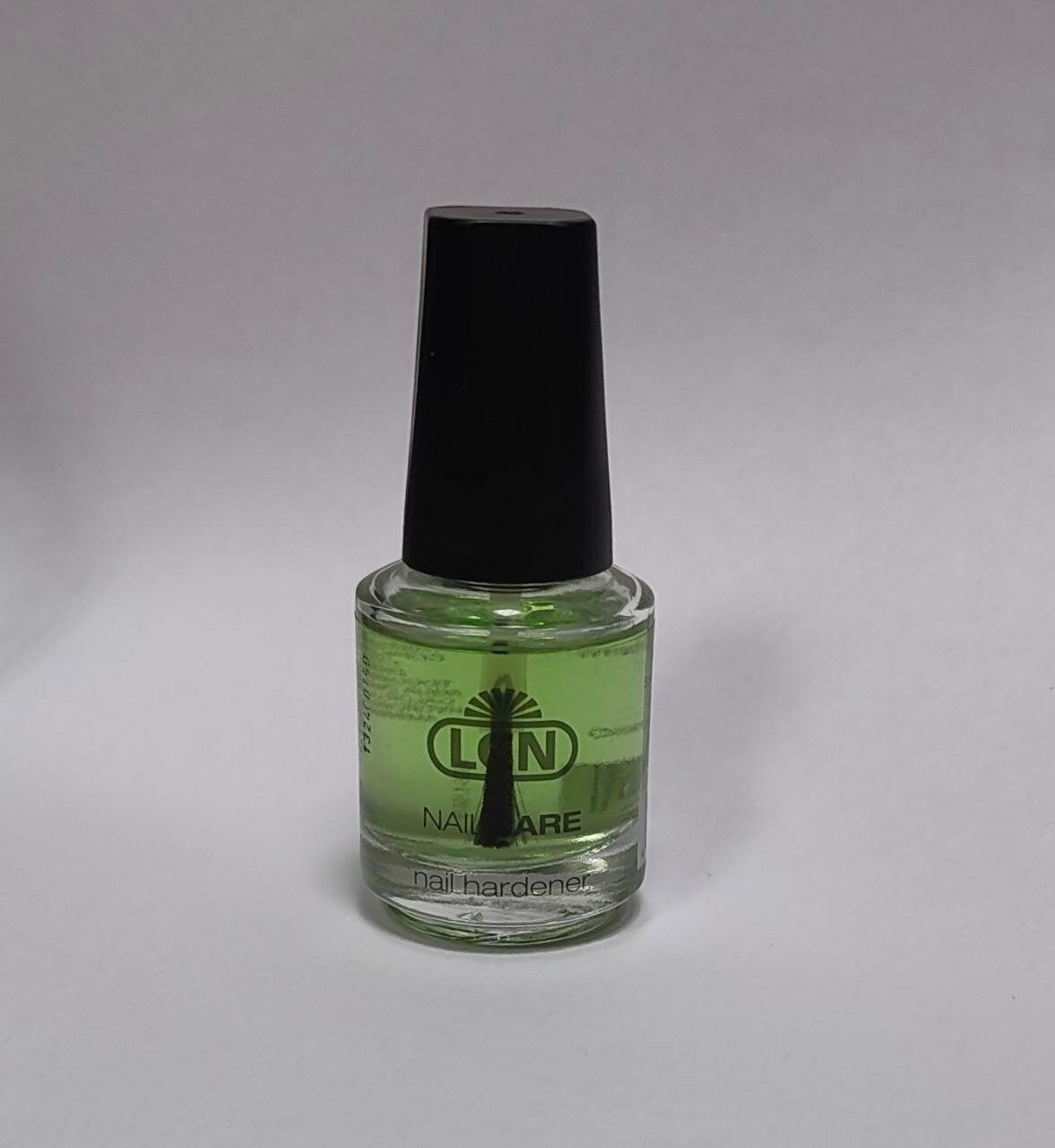 Nail Hardener Укрепитель для ногтей на основе лака с кальцием