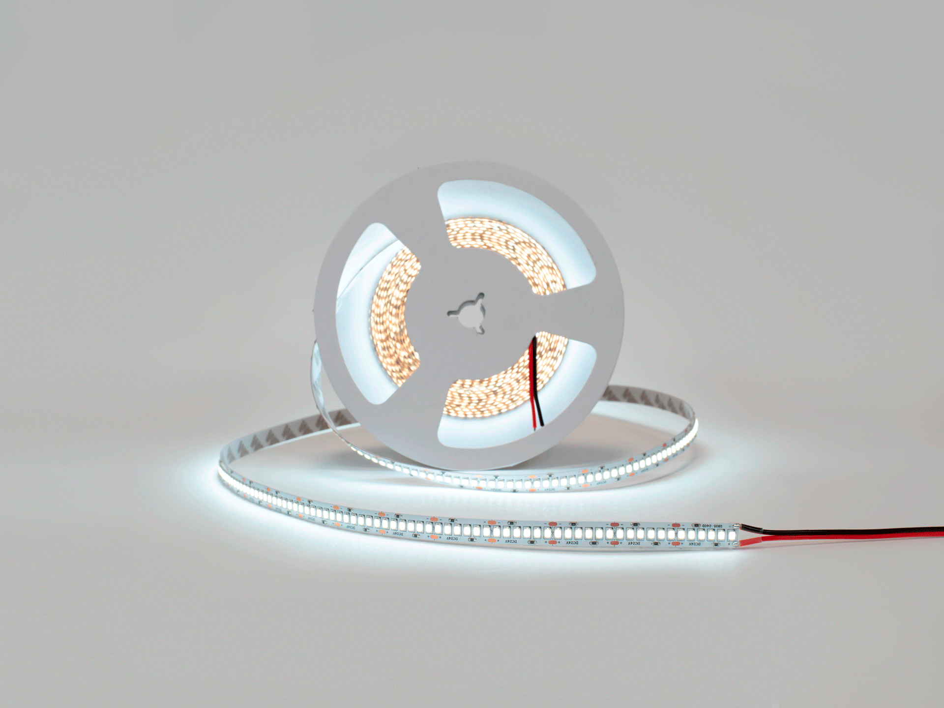 Лента светодиодная 20Вт/м SMD2835, 24В, IP20, Холодный белый, 6000К, 3М, 3 года гарантия