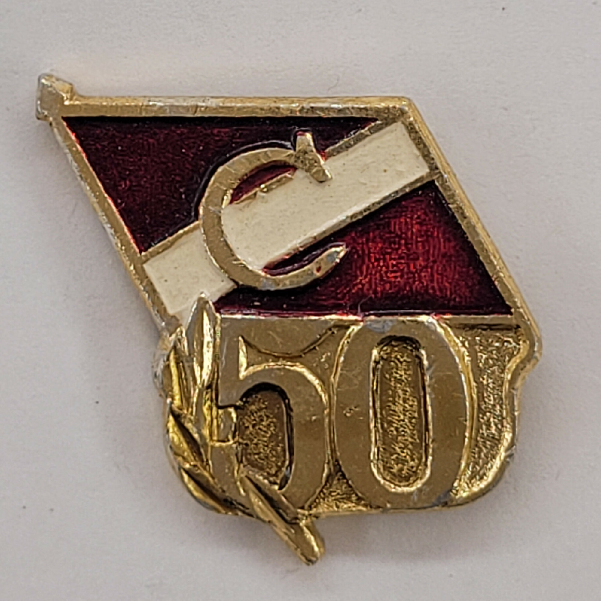 Значок СССР. 50, авиация, Винтажный значек.