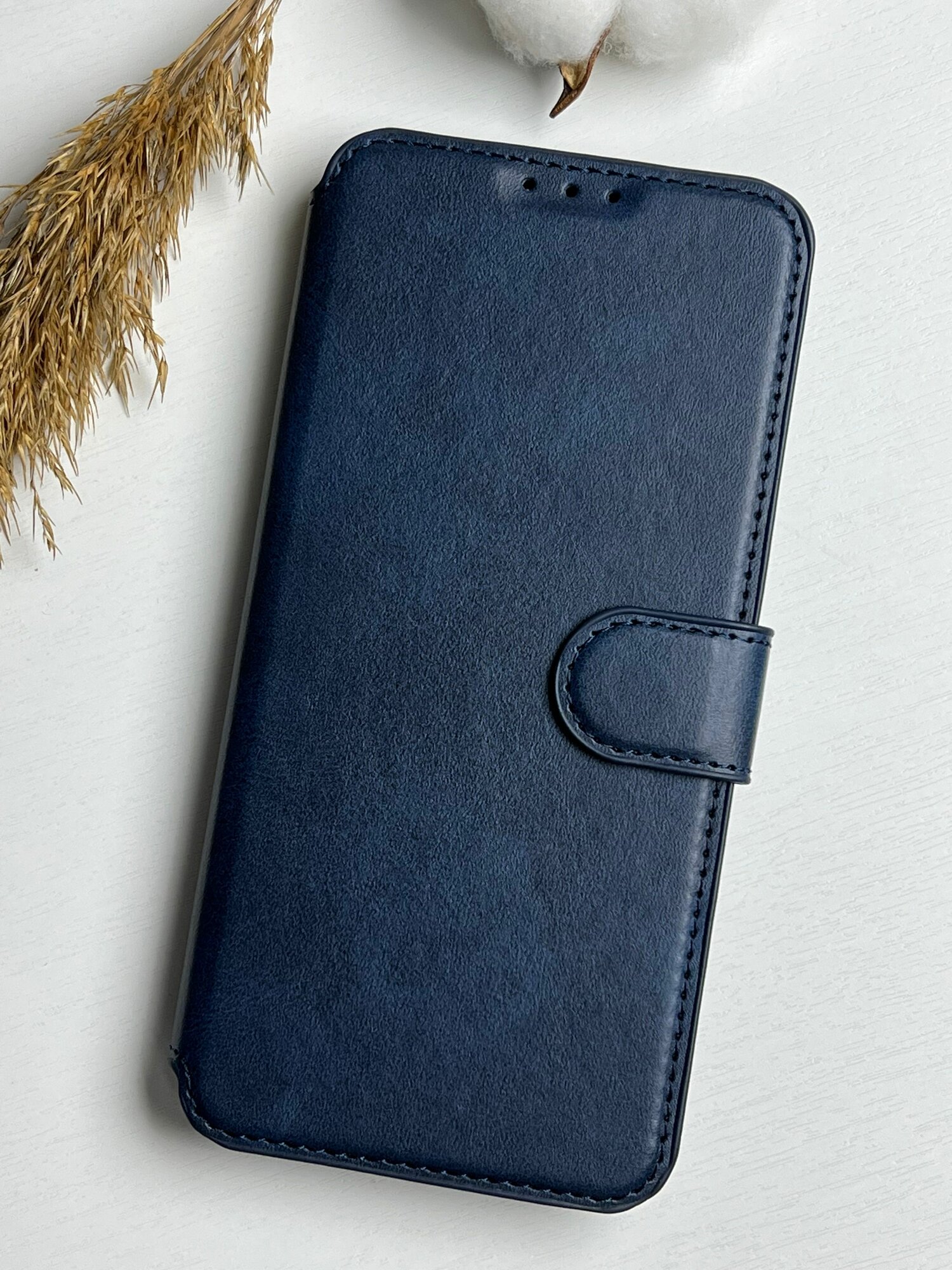 Чехол книжка для Xiaomi Poco X3 Pro / Poco X3 NFC кожаный с магнитной застежкой / Сяоми Поко Х3 Про / Поко Х3 НФС с хлястиком / flip чехол для Xiaomi Poco X3 Pro с функцией подставки , синий