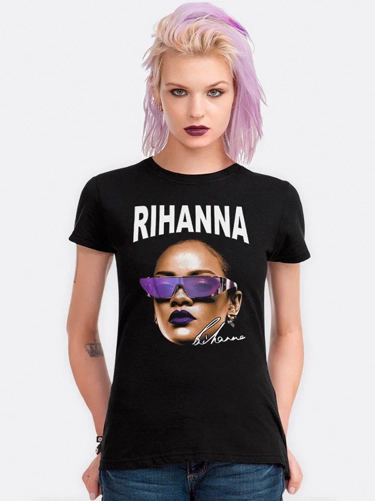 Футболка Dream Shirts Rihanna / Рианна