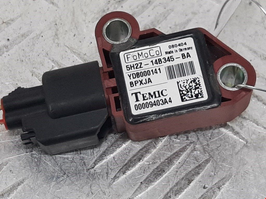 Датчик удара / 1702783 00009403A5 YWJ500380 для Land Rover Discovery 3 (с пробегом)