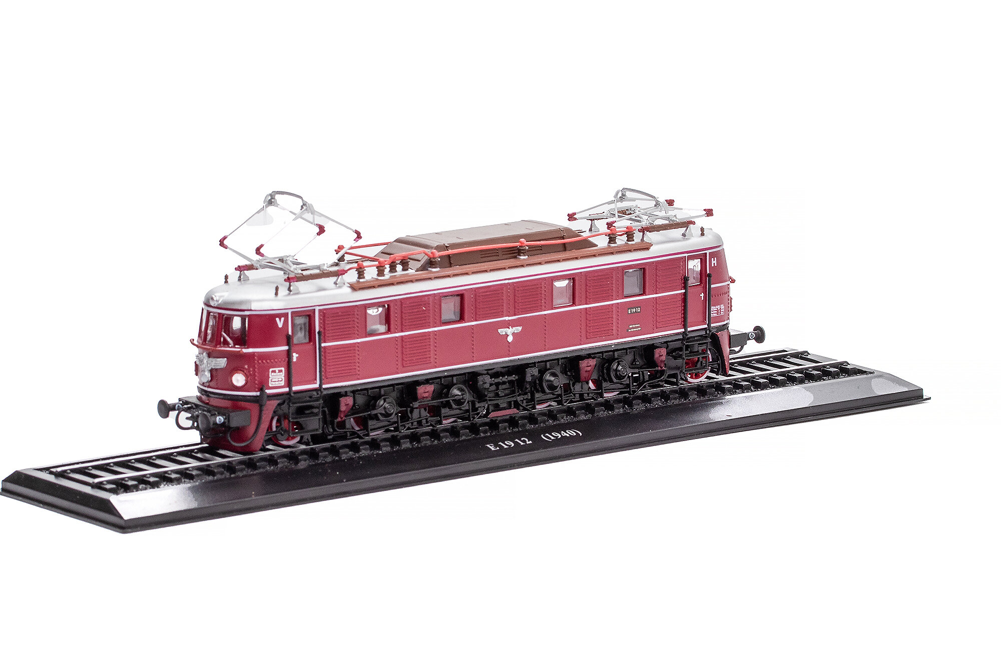 Electric locomotive e 19 deutsche reichsbahn 12 / электровоз e 19 deutsche reichsbahn 12 1940 (длина модели 18 см)