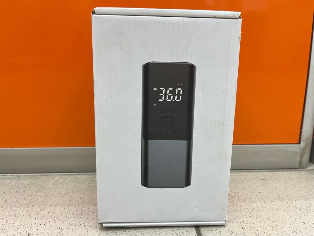 Компрессор автомобильный Car Air Pump CZK-3690