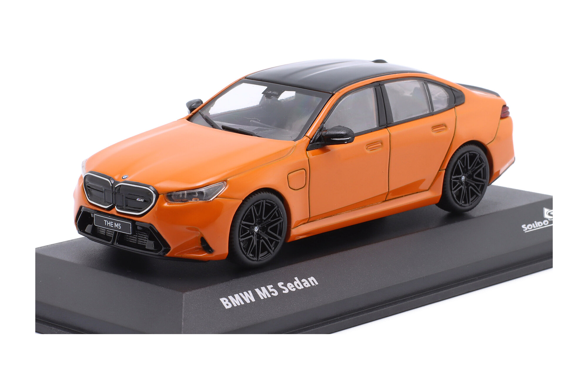 Модель коллекционная SOLIDO Bmw M5 G90 saloon 2025 orange