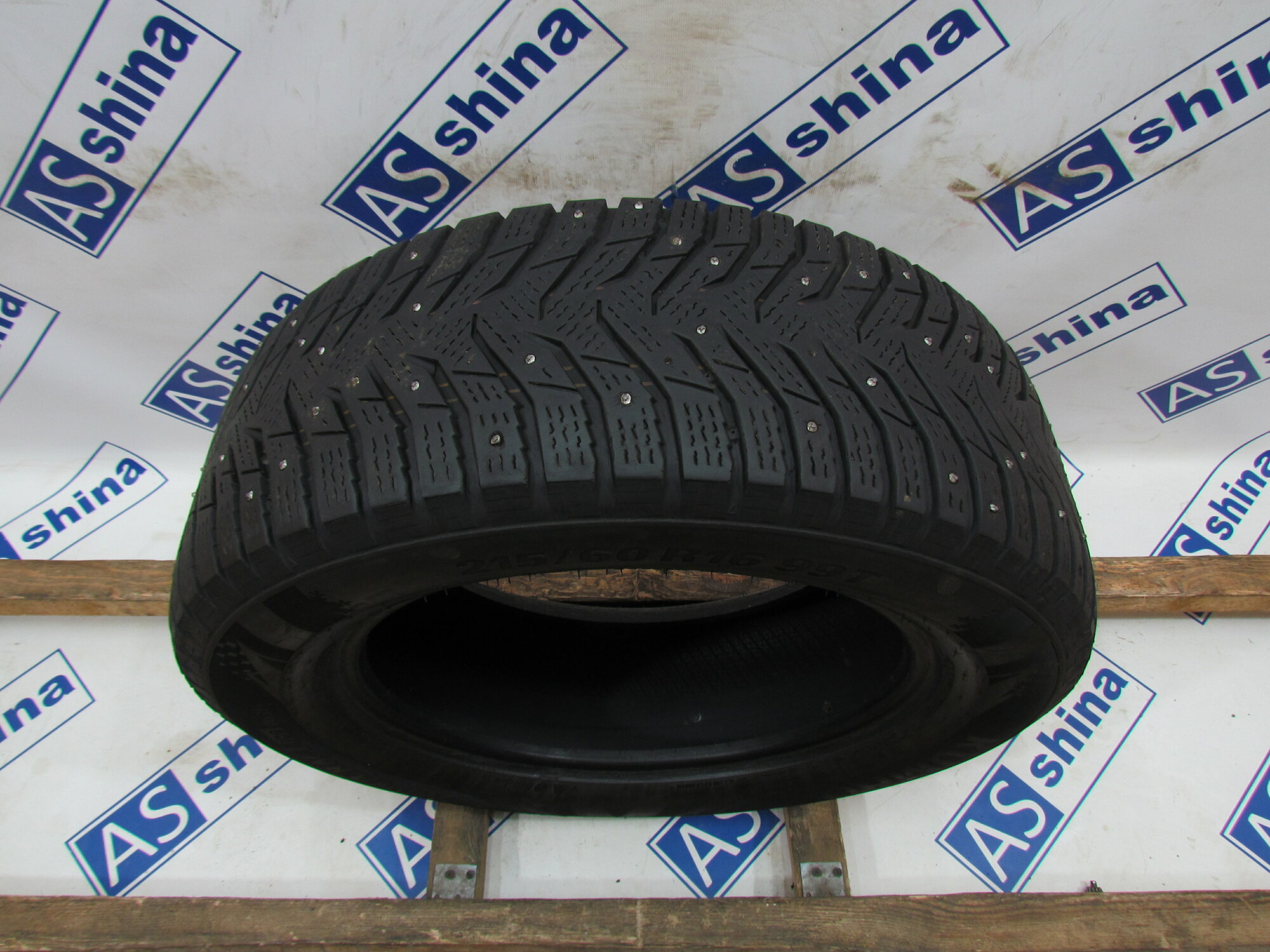 Kumho WinterCraft Ice+ Wi31 215 60 R16 зимние шипованные БУ шины 10-20% износ , артикул 0029279