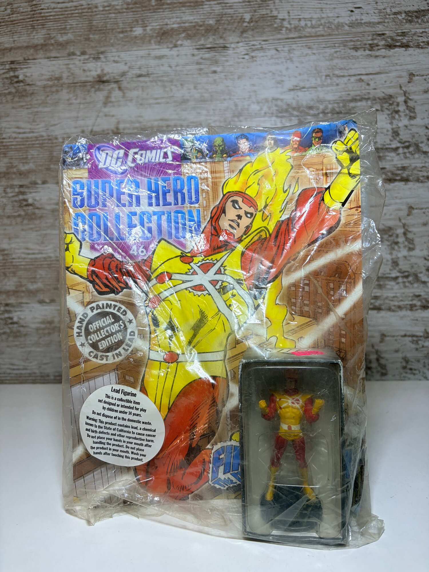 Коллекционная фигурка DC Comics Super Hero Collection №30 Captain Cold (Капитан Холод) с журналом, Eaglemoss
