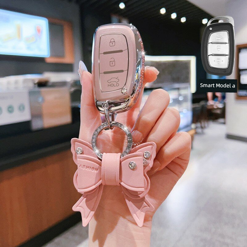Держатель для ключей Hyundai A-Style с розовым диамантовым эффектом и бабочкой-замком для моделей Elantra iX25 Tucson