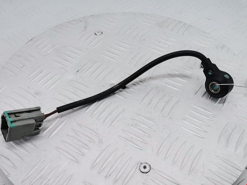 Датчик детонации / 1760178 1S7A12A699BA 1358032 для Ford Mondeo 3 (с пробегом)