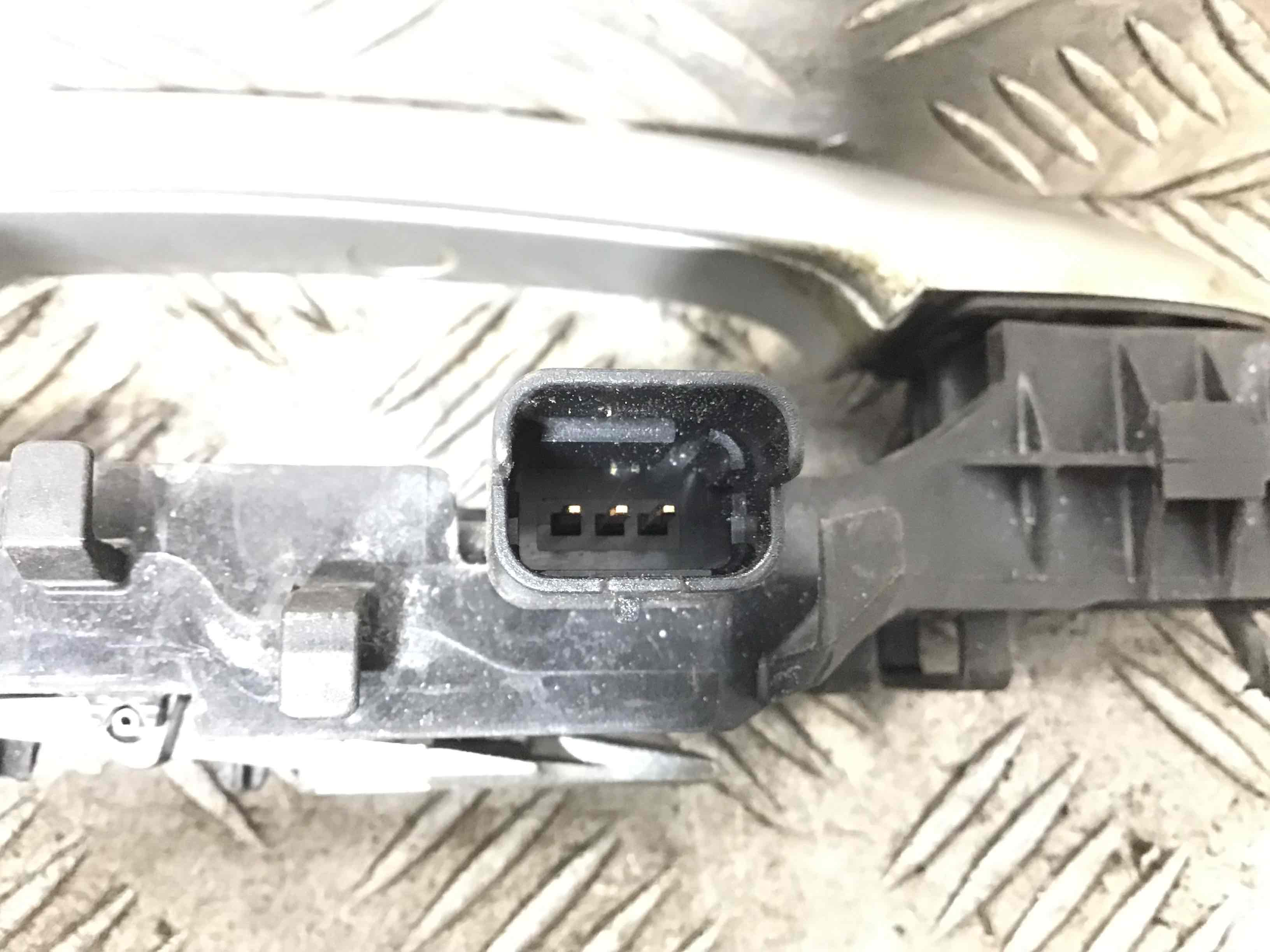 Б/У Ручка наружная передняя правая Renault Scenic 2 поколение (2003-2006) 2006 г.