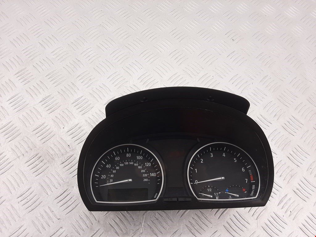 Панель приборная (щиток приборов) / 795457 341437502 62103451598 для BMW X3 (E83) (с пробегом)