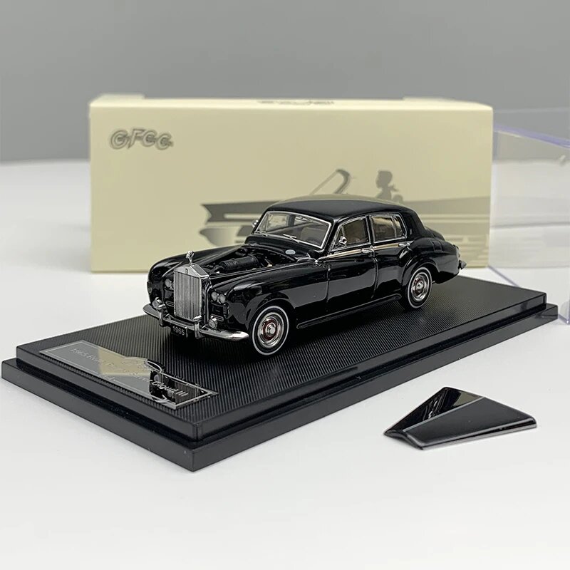 Maisto 1:64 Коллекционная модель автомобиля Sliver Cloud/Sliver Cloud III из Черный, 1965black