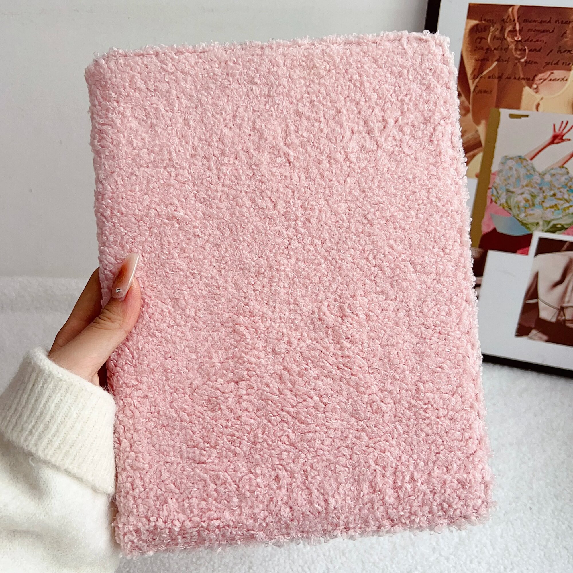 Защитный плюшевый чехол для iPad Pro M5 Air 11/12 Розовый, iPad A16 11th 2025, Pink