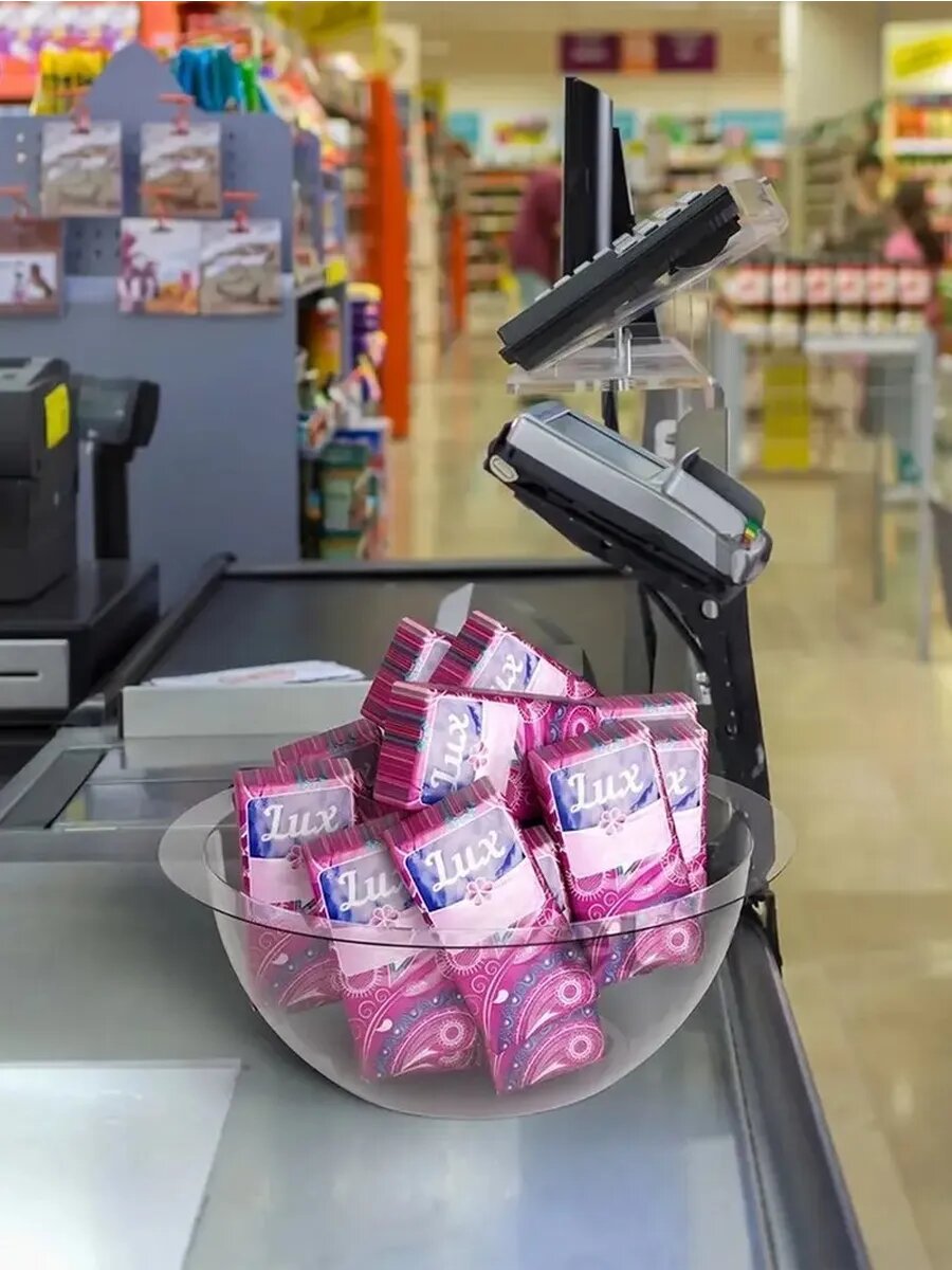 Элегантный полукруглый дисплей для мелочей