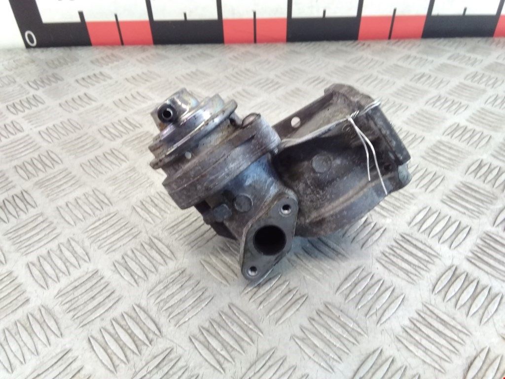 Клапан ЕГР EGR / 828238 A6401401060/70030613 A6601400360 для Smart ForFour 1 (W454) (с пробегом)