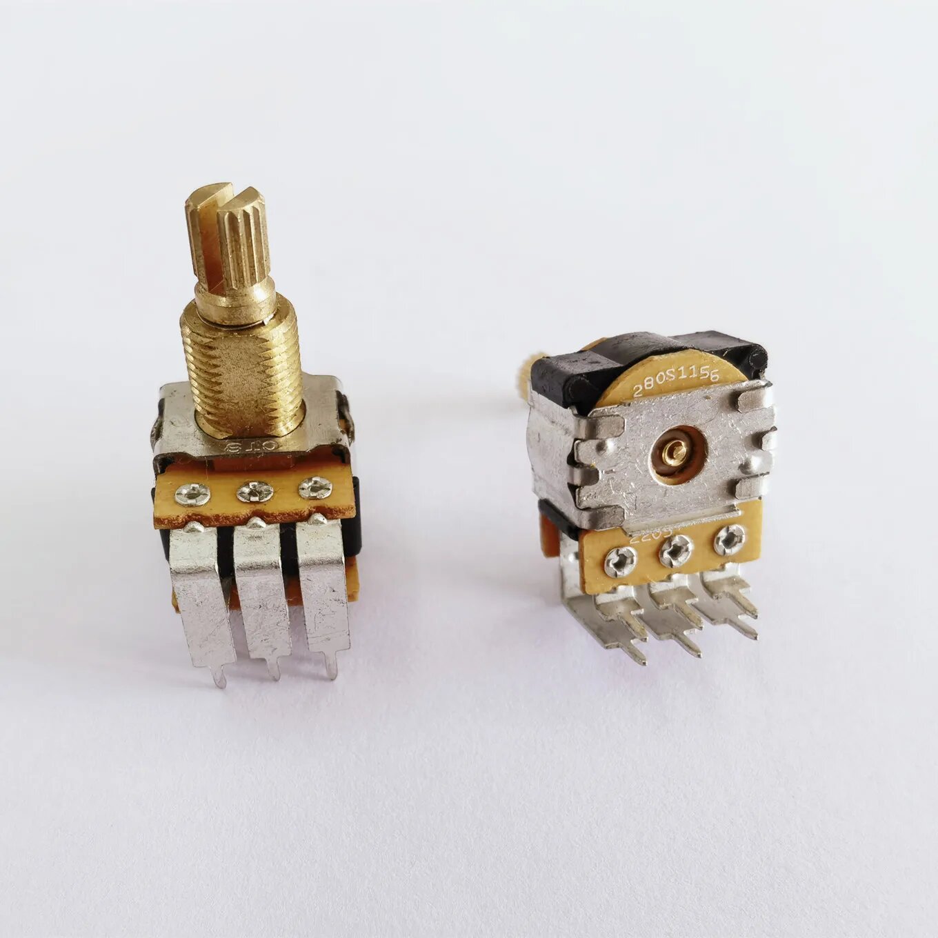 Двойной потенциометр MaXueZhong 100K 280S1156