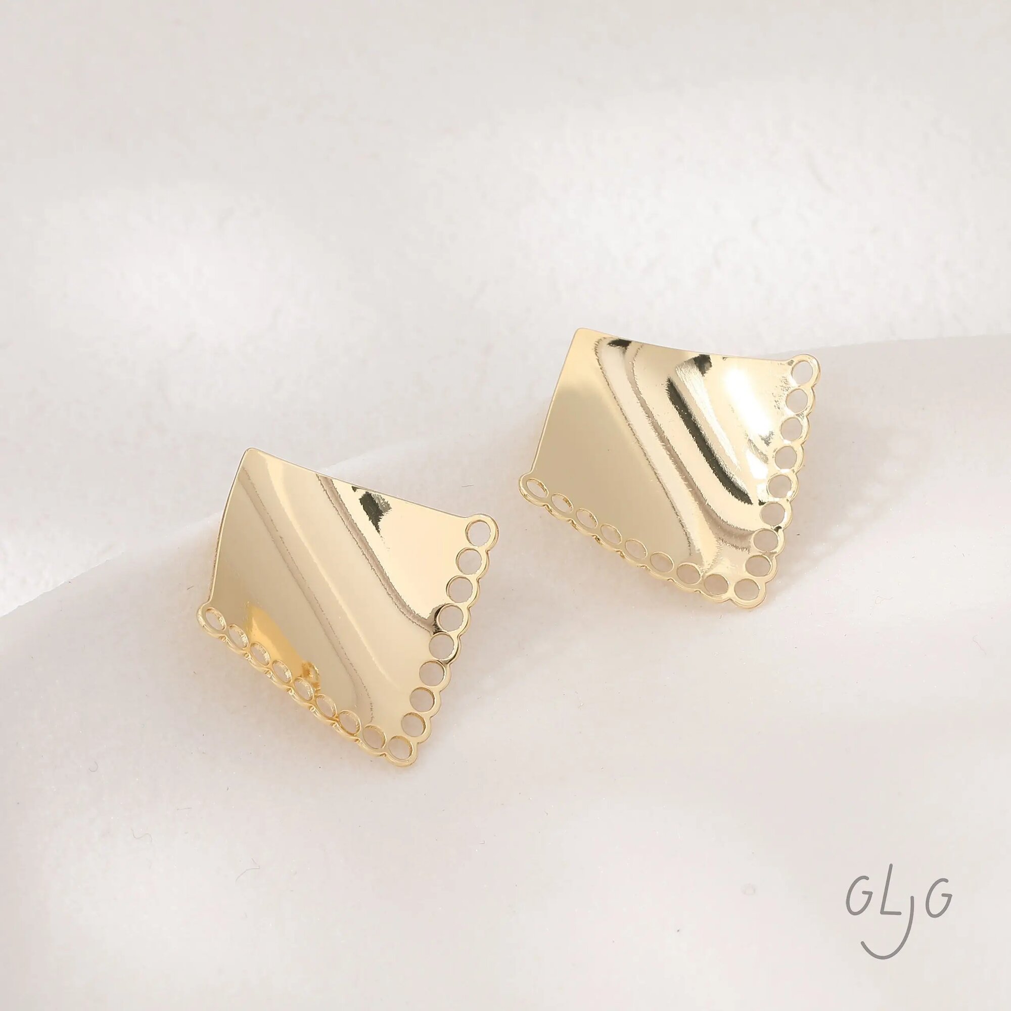 Серьги-гвоздики QTOUYE латунь позолота 14к 4шт Желтый, gold
