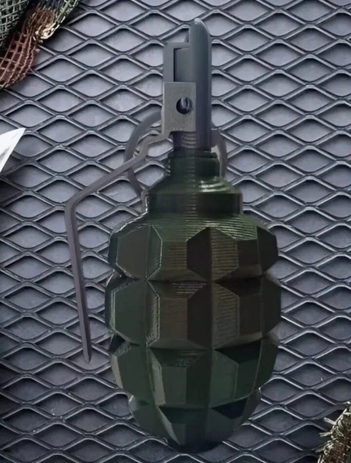 Граната игрушечная Ф1