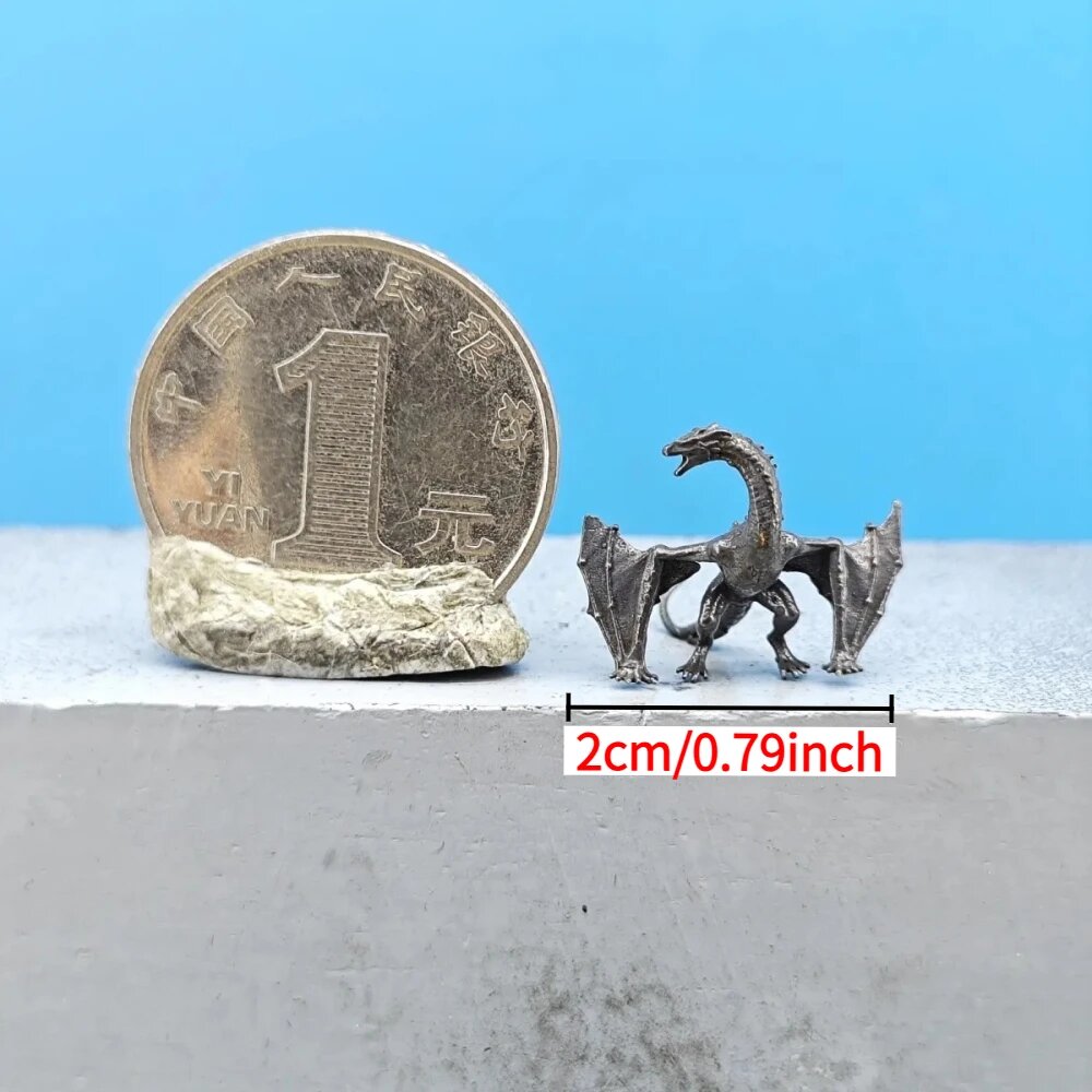 Винтажная мини-фигурка крылатого дракона из темного металла, статуэтка фантастического существа, украшение для мха, бонсай, песочницы, рабочего стола, автомобиля, подарок