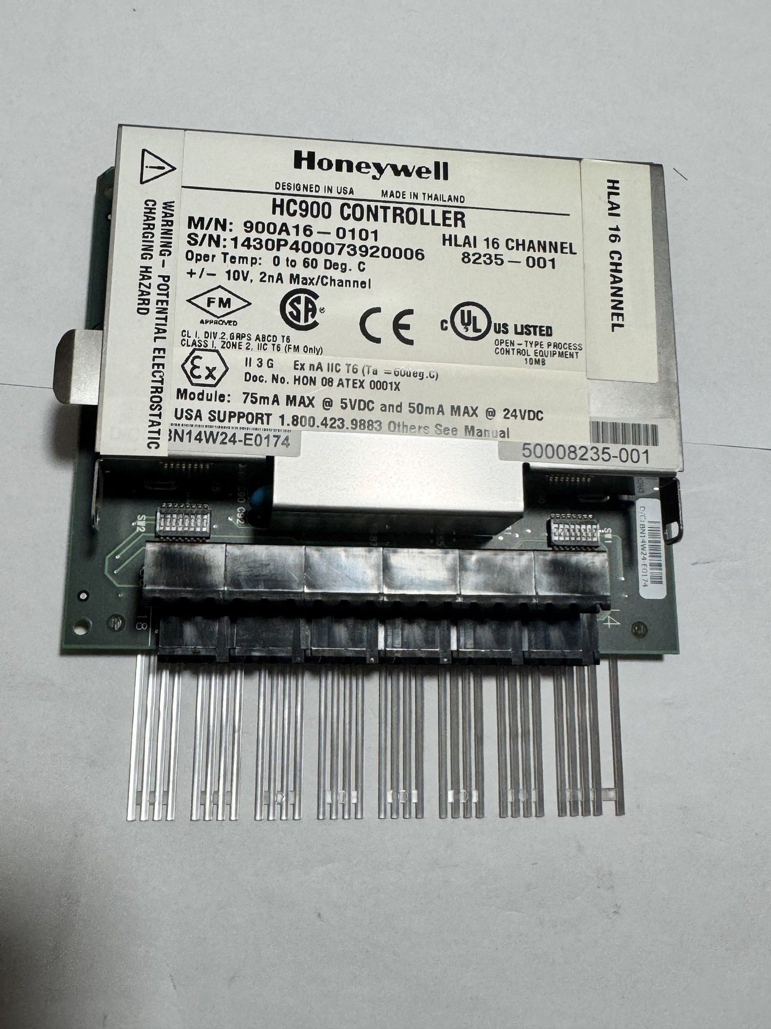 16-канальный модуль аналогового ввода Honeywell 900A16-0101 для систем HC900 и ControlEdge 900
