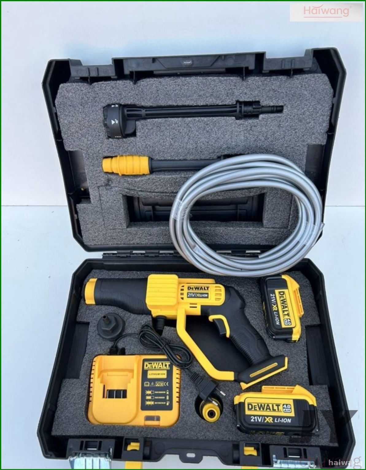 Стильный кейс с эксклюзивной мойкой Dewalt DCPW550 21V аккумуляторного типа