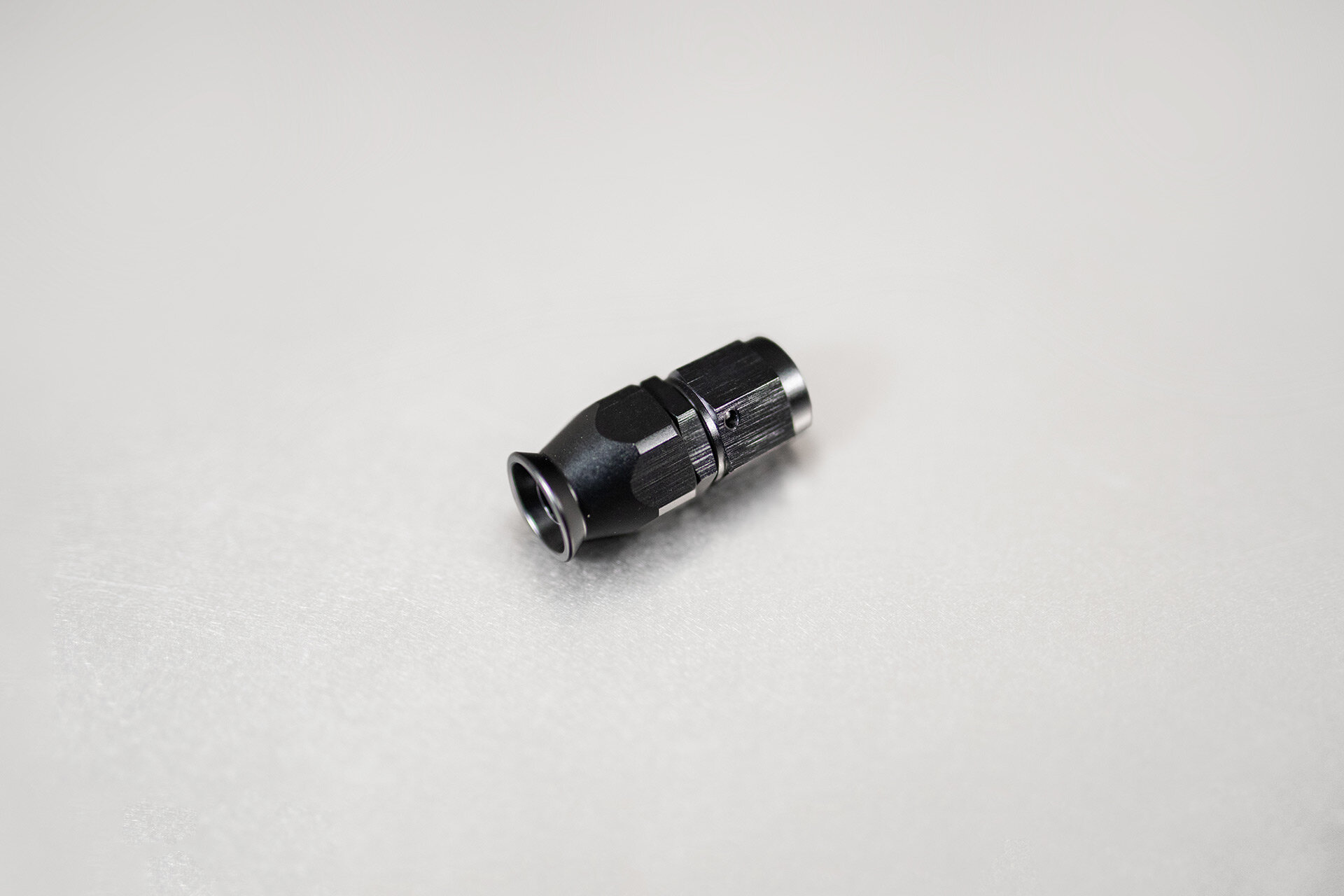 LEVEL Performance фитинг для PTFE-шланга AN6 прямой GBTP6001-06