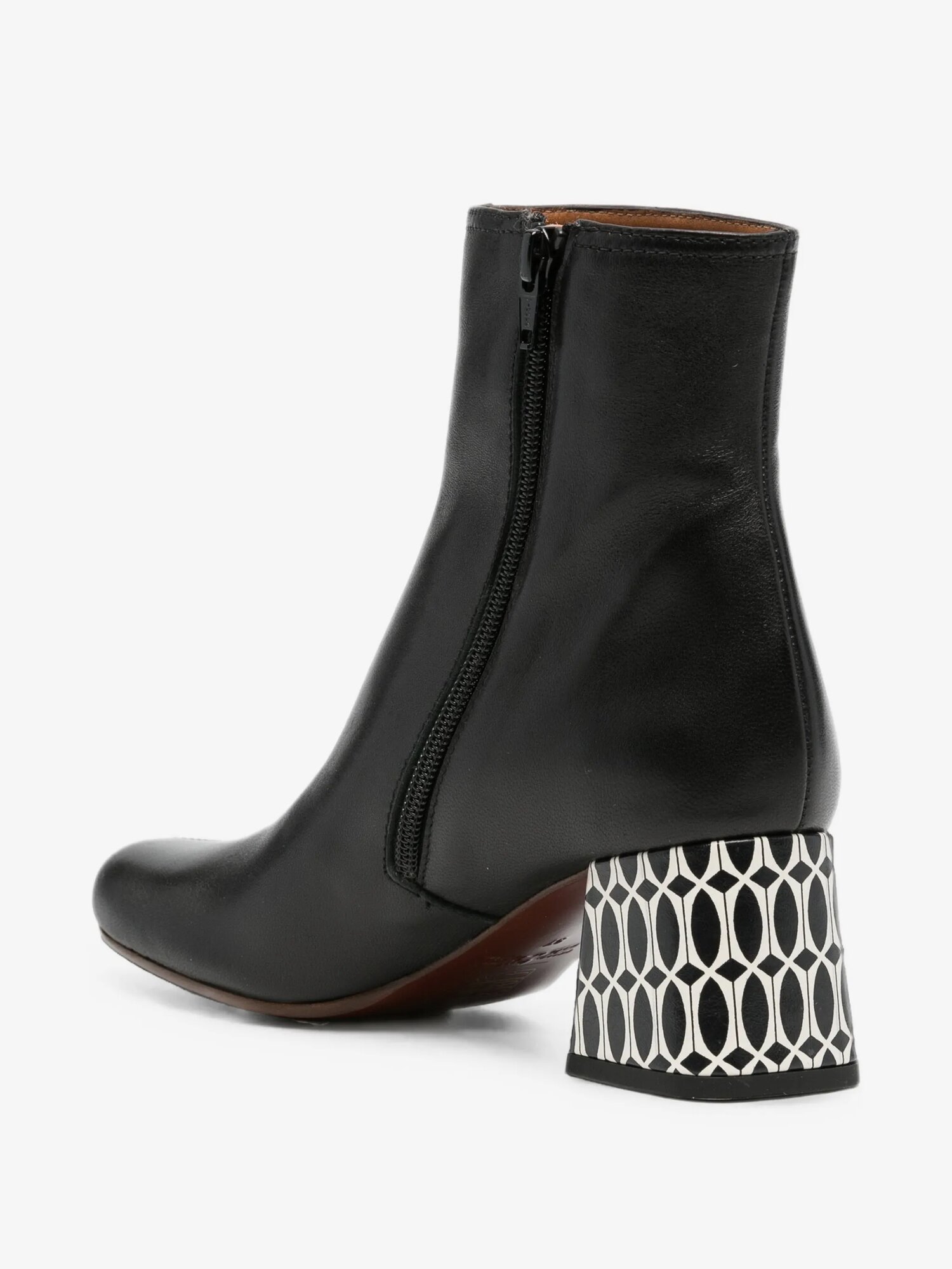 Ботинки Chie Mihara Muki geometric-pattern leather ankle boots, размер 39, черный — фото 1