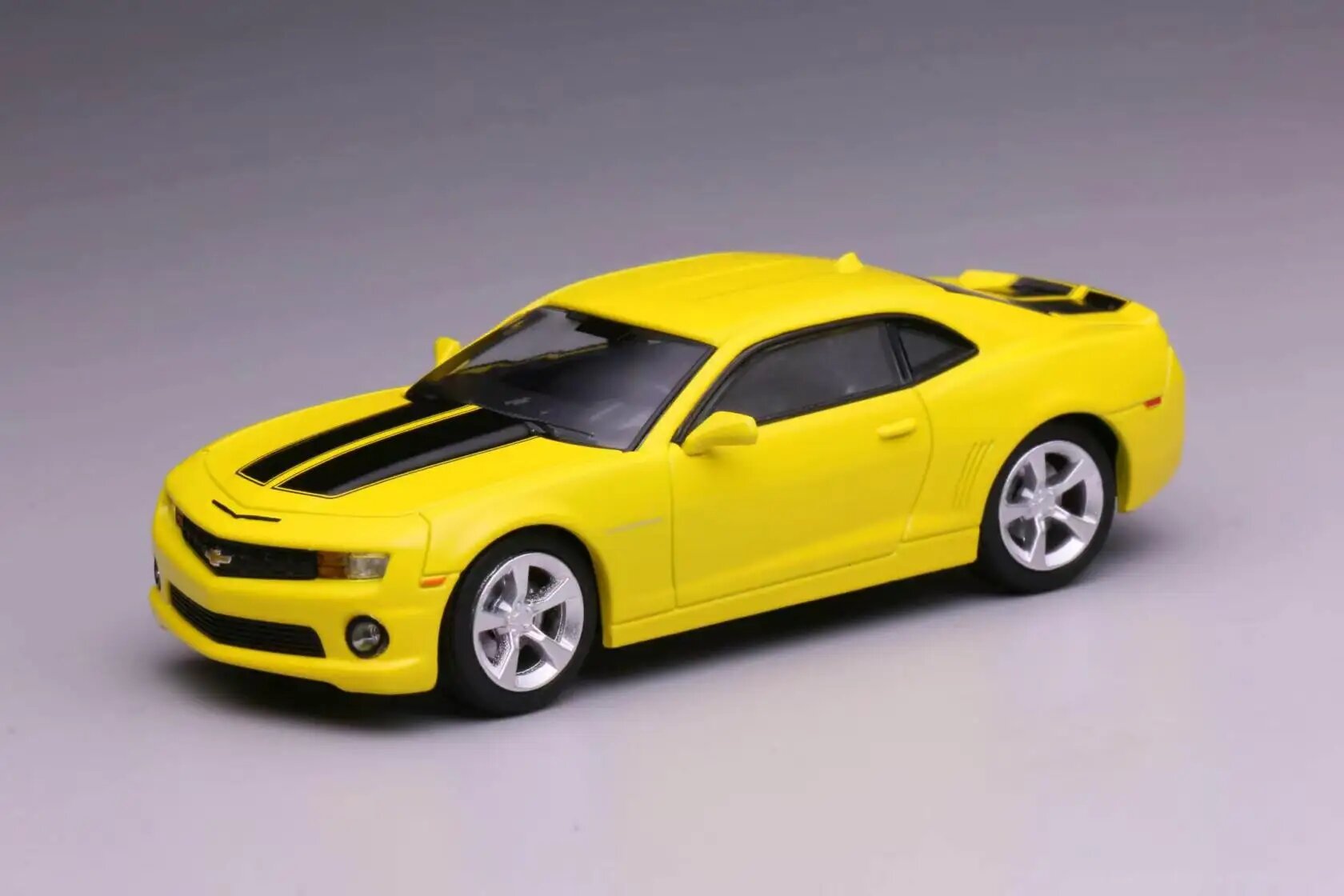 Модель исследователя из металла Желтый, YELLOW