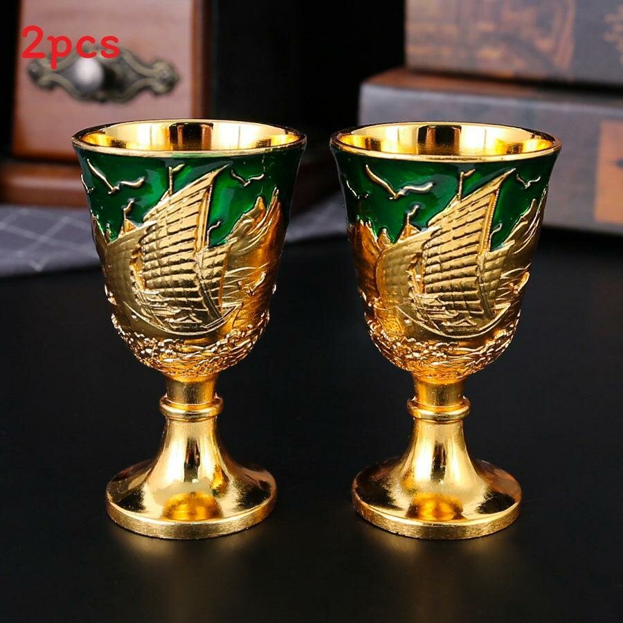 Retro alloy water cups with geometric design for home use and giftgiving, green