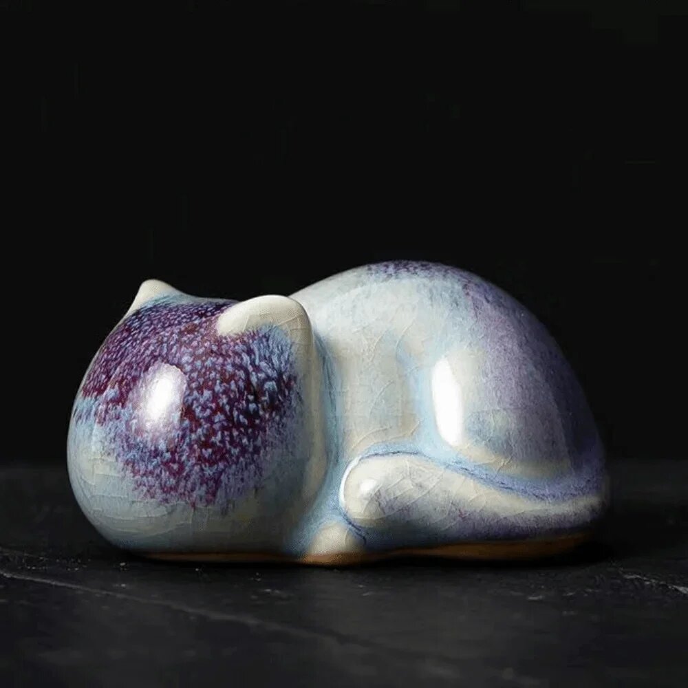 Керамическая фигурки кошки-чайника Jun Porcelain Cat Tea Pet Laying Down