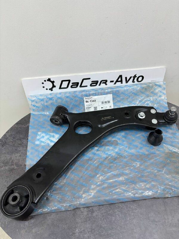 QL3363 Рычаг передний правый Kia Sportage III 10- Hyundai ix35 09-