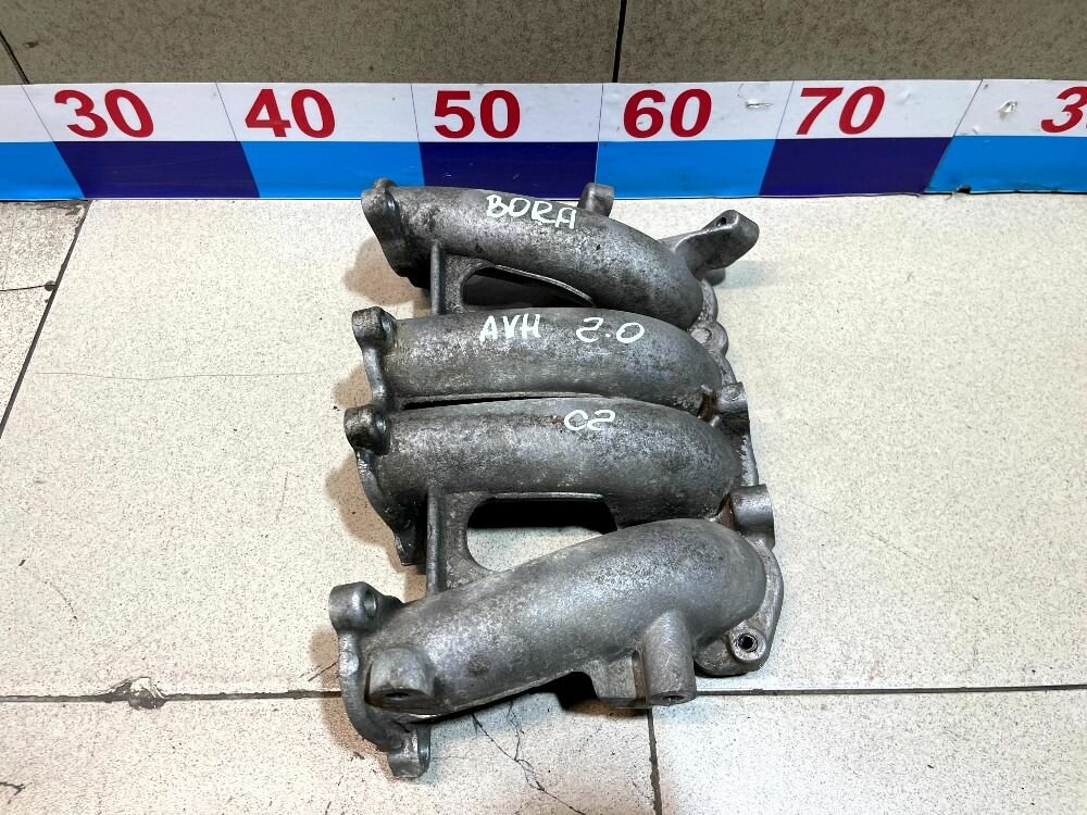 Впускной коллектор VW Jetta IV